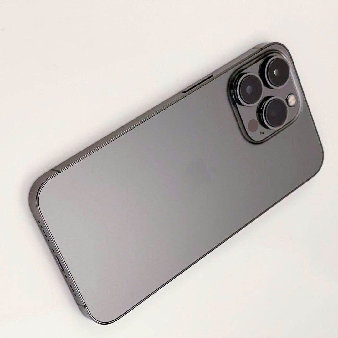Like New iPhone 13 Pro in Graphite 256gb, Mobile Phones & Gadgets ...