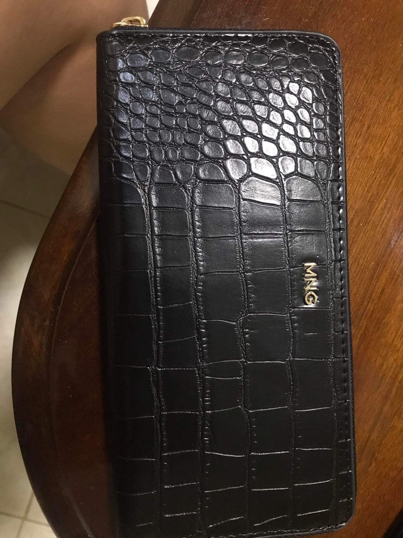 Mango Wallet, Women's Fashion, Bags & Wallets, Wallets & Card holders ...