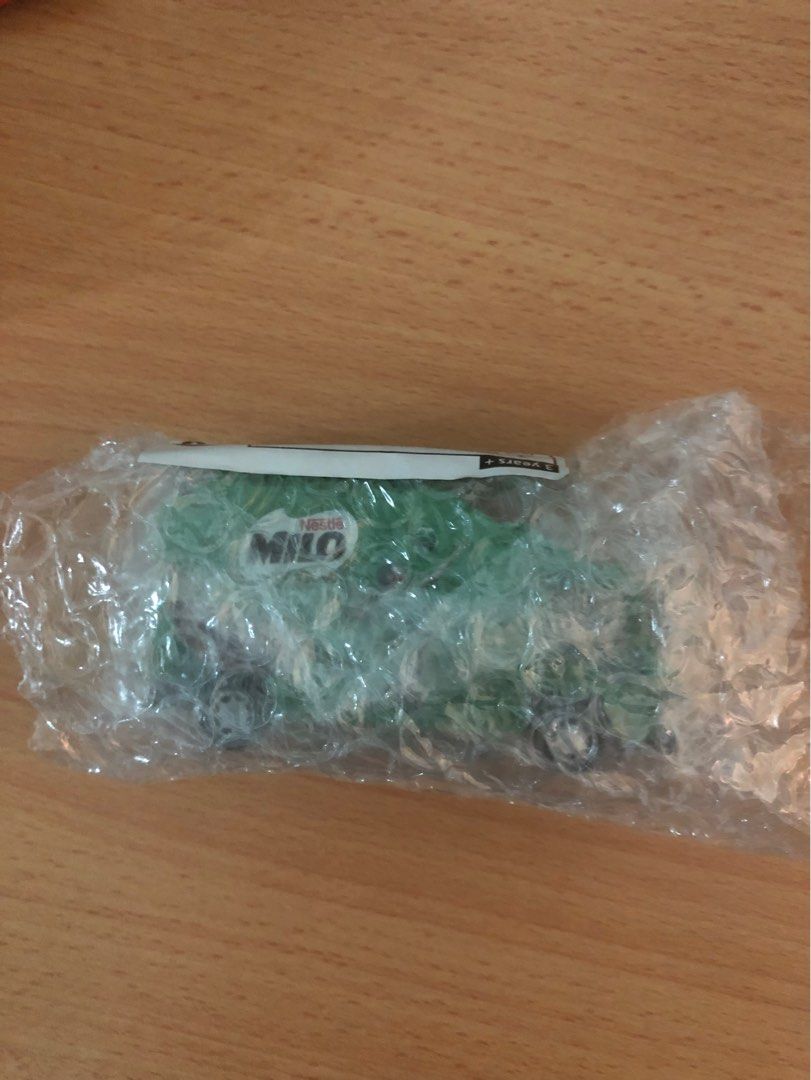 Milo Brick Van (2022), Hobbies & Toys, Toys & Games on Carousell