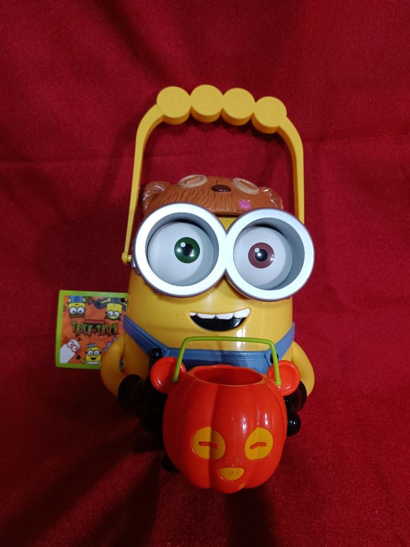Minion Popcorn Bucket, Hobbies & Toys, Toys & Games on Carousell