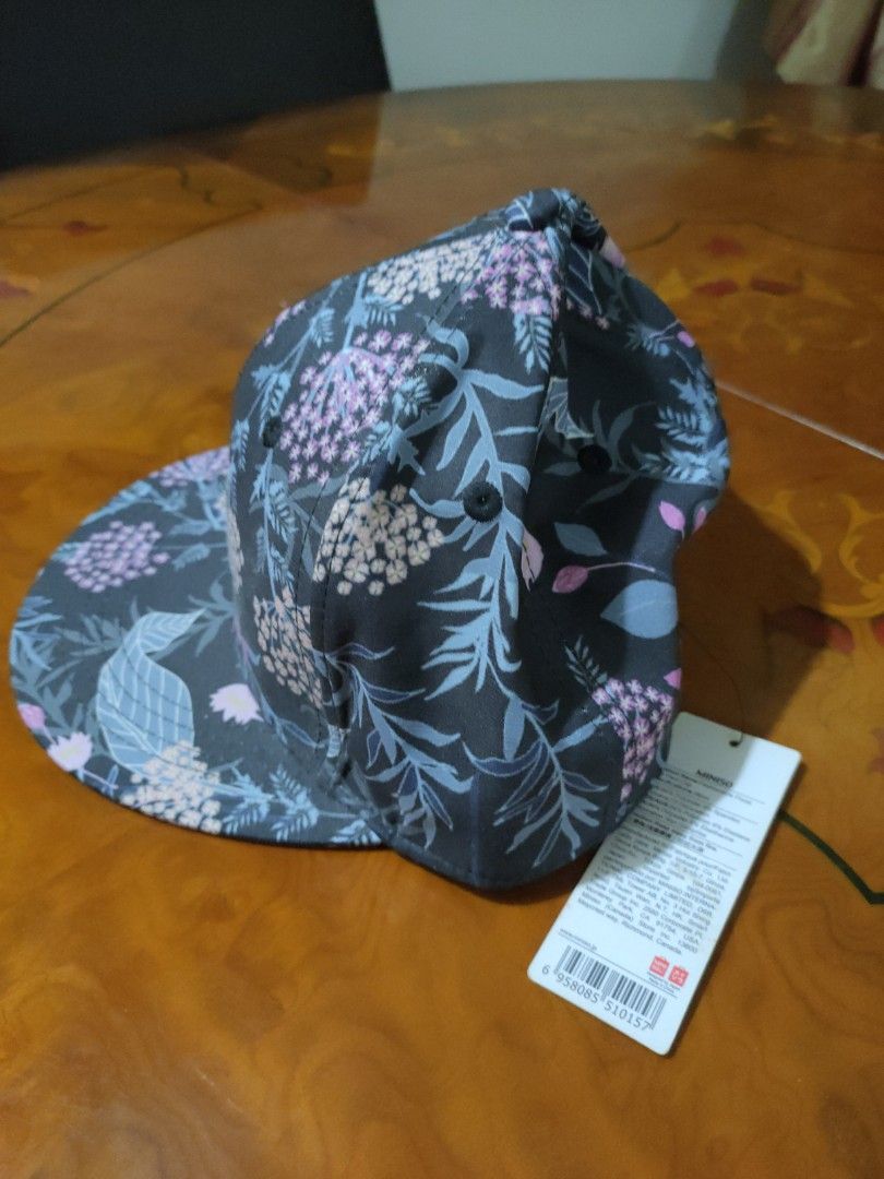 Miniso Flower Cap, Men's Fashion, Watches & Accessories, Caps & Hats on ...