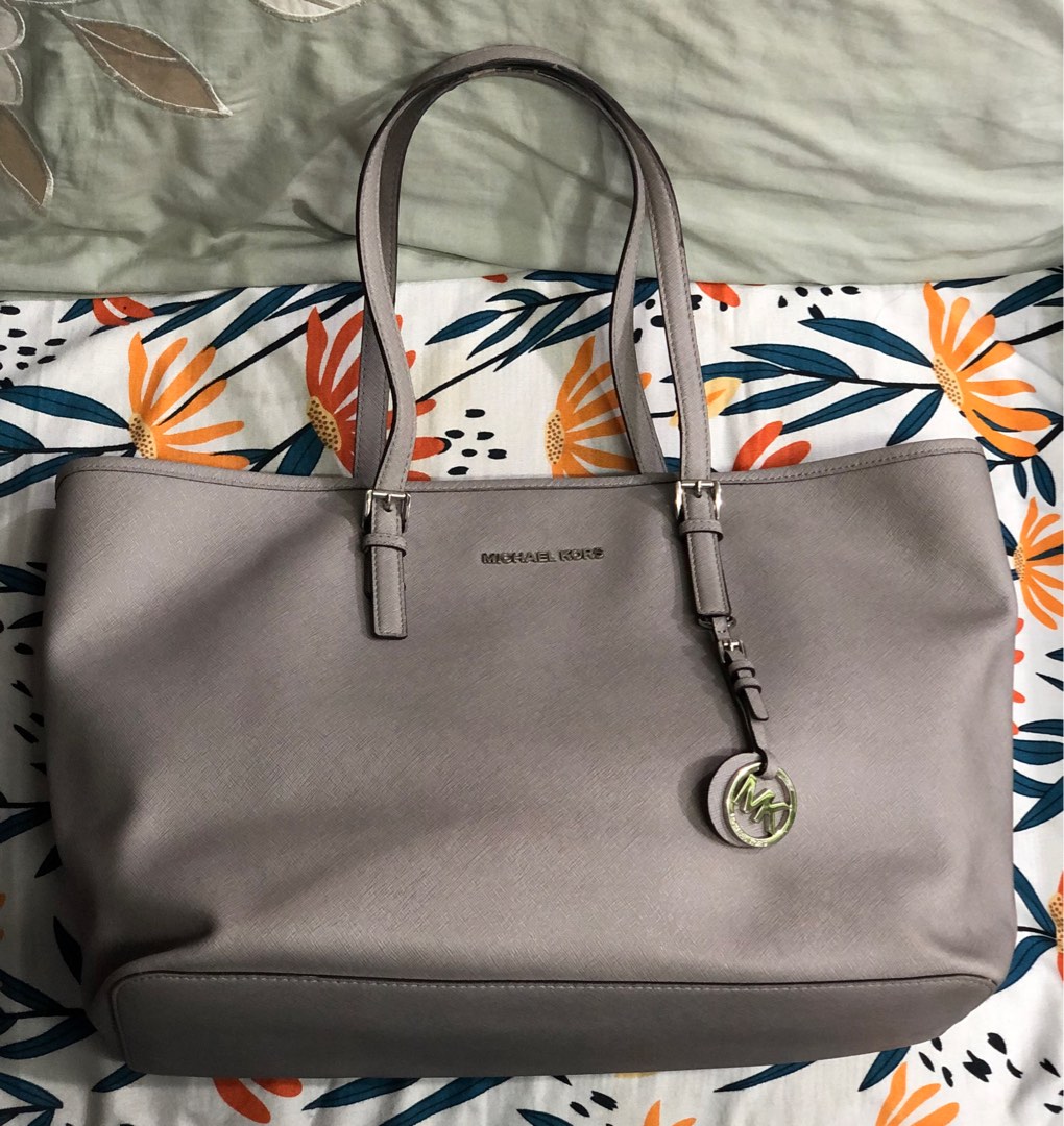 MK Tote Bag, Luxury, Bags & Wallets on Carousell