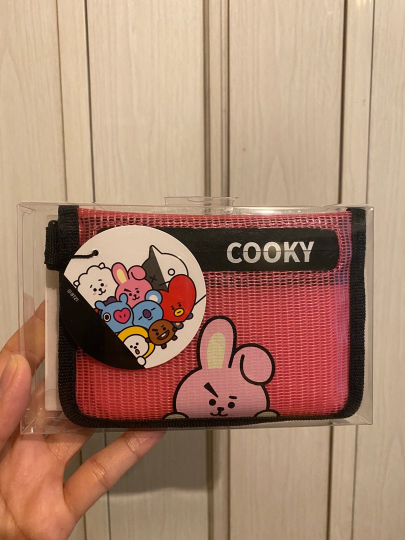 Official BT21 cooky pvc pouch, Hobbies & Toys, Memorabilia ...