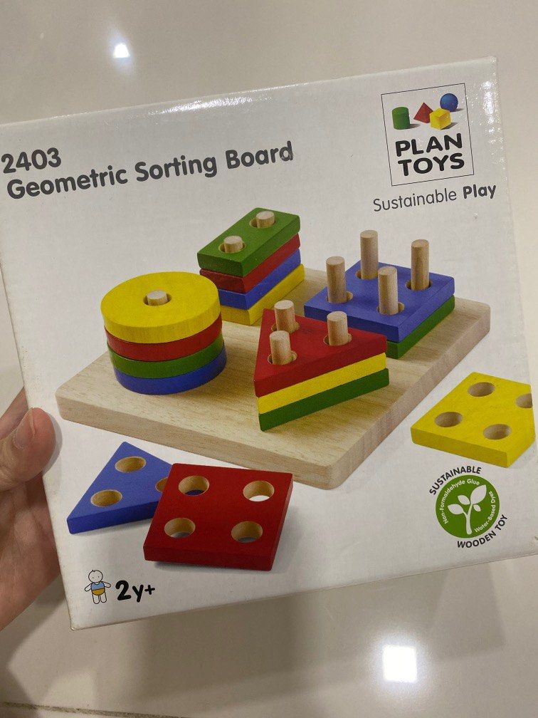 Plan toys Geometric sorting board, Babies & Kids, Infant Playtime on Carousell