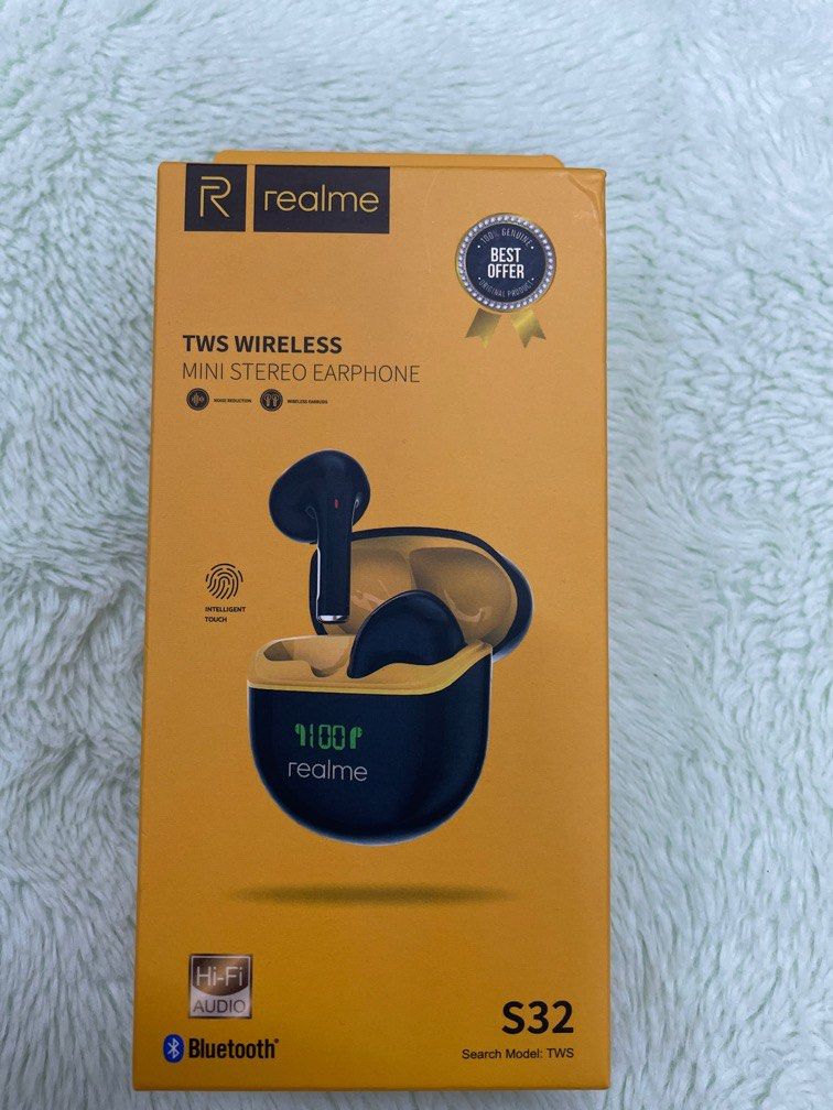 Realme earphone, Audio, Earphones on Carousell