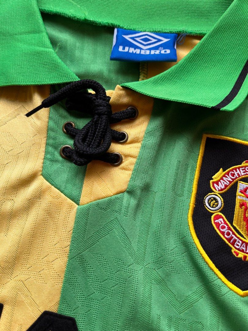 Retro Umbro Man Utd Jersey Cantona, Men's Fashion, Tops & Sets, Tshirts ...