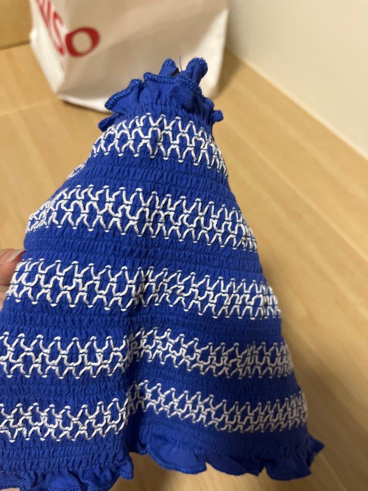 royal blue tube top, Women's Fashion, Tops, Others Tops on Carousell