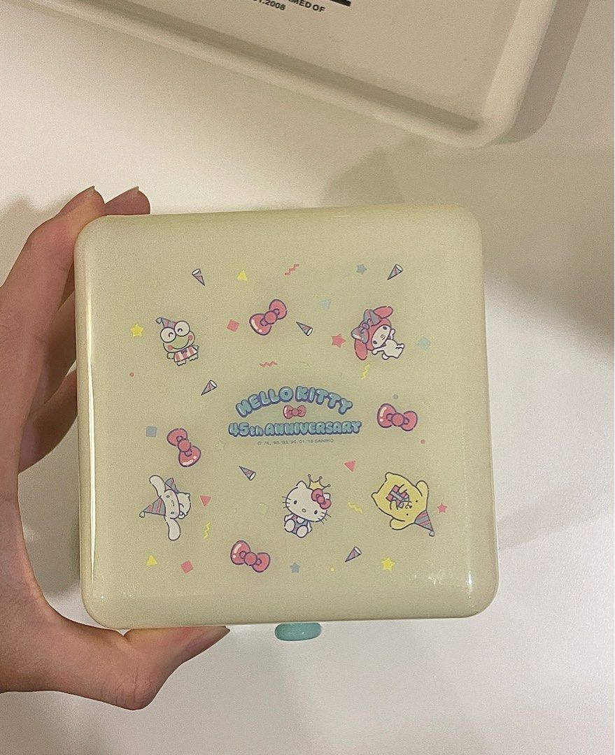 Sanrio cinnamoroll pompompurin twin star storage box, Women's Fashion ...