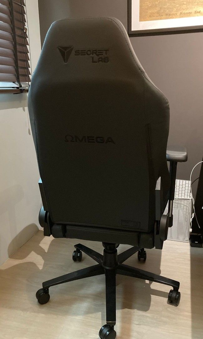 Secret Lab (Omega - Black) Gaming Chair / Office Chair, Furniture ...