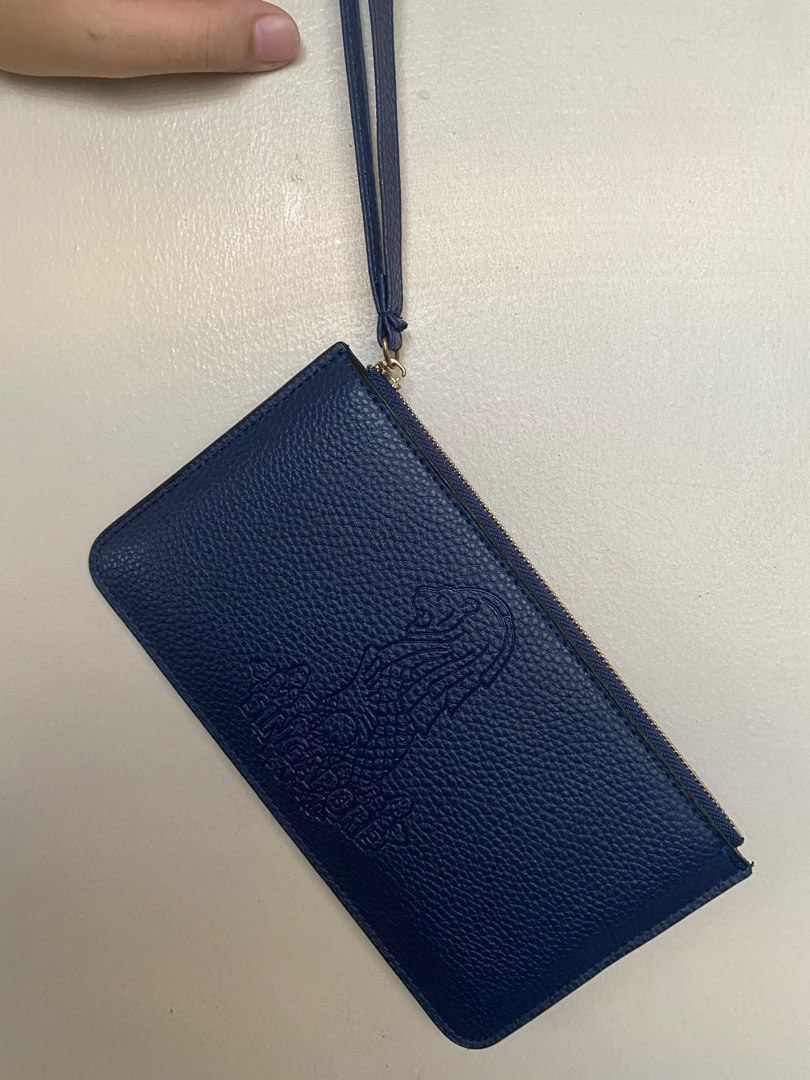 singapore dark blue pouch, Women's Fashion, Bags & Wallets, Purses ...