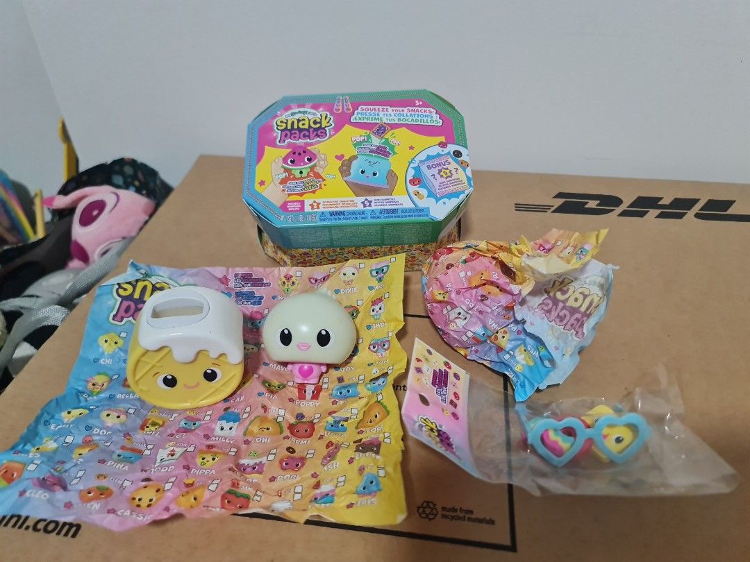 Squishy Little Dumplings Snack Pack One Popper and One Dropper, Hobbies ...