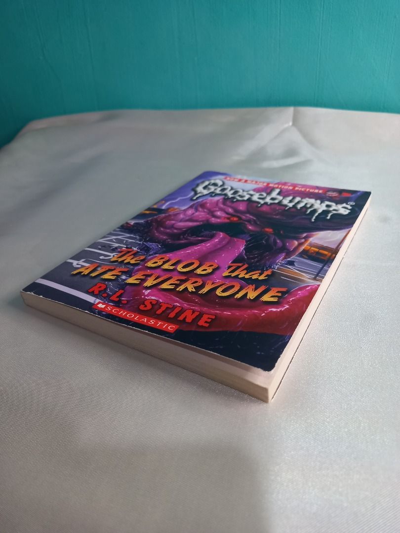"The BLOB That ATE EVERYONE" GOOSEBUMPS BOOK by R.L. STINE, Hobbies ...