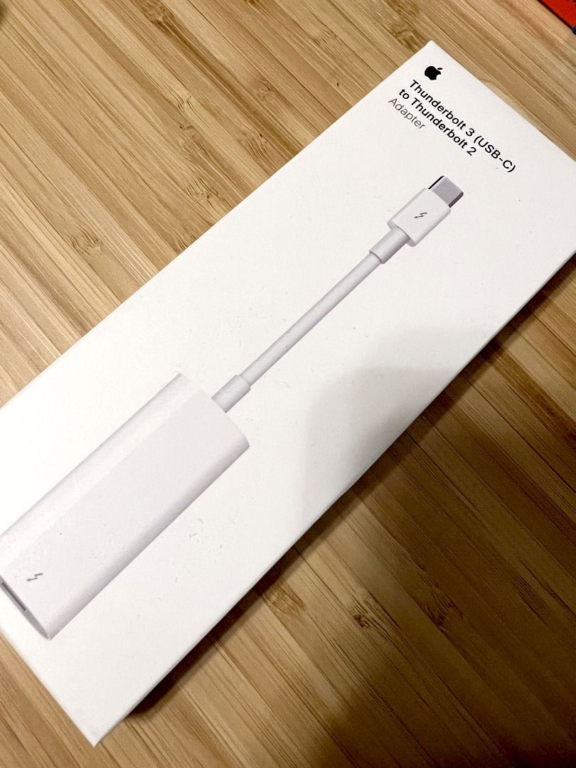 Thunderbolt 3 usb-c to Thunderbolt 2 adapter, Computers & Tech, Parts ...