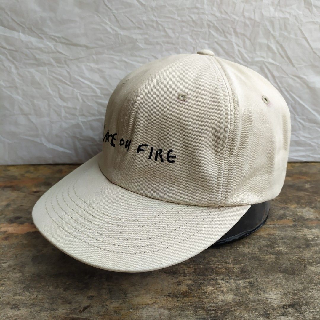 Topi Thisisneverthat lake on fire, Fesyen Pria, Aksesoris, Topi di ...