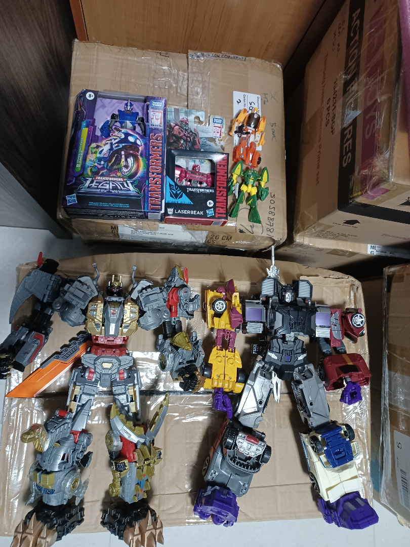 Transformers, Hobbies & Toys, Toys & Games on Carousell