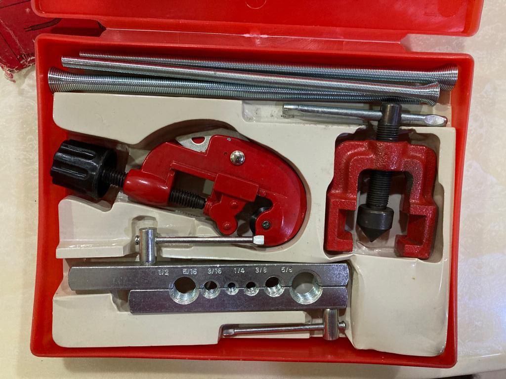 Tubing tool kit, TV & Home Appliances, Other Home Appliances on Carousell