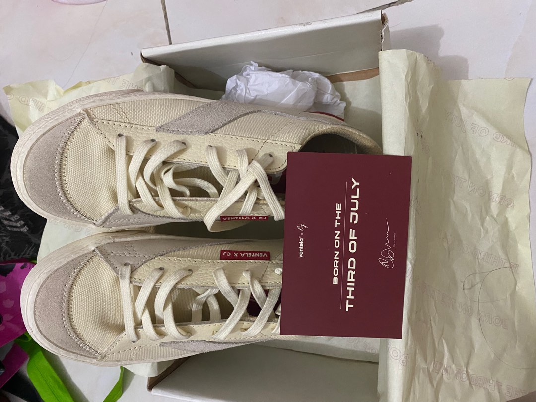 Vantela x Chicco Jericho, Fesyen Wanita, Sepatu di Carousell