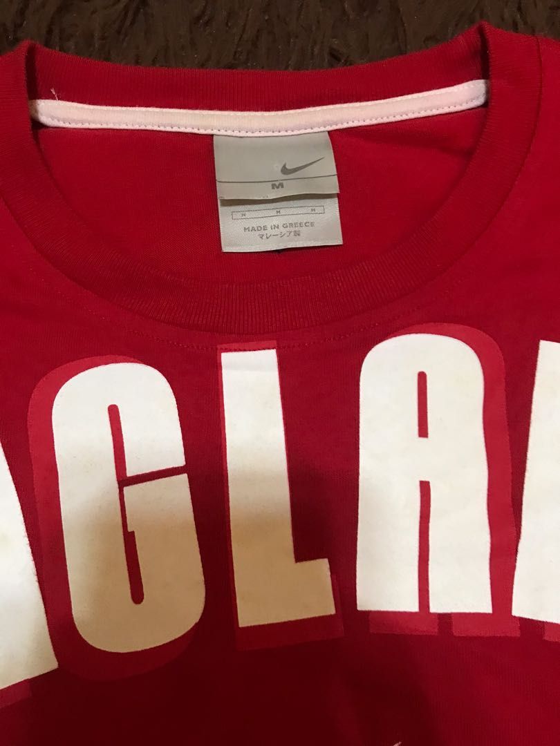 Vintage Nike Silver Tag, Men's Fashion, Tops & Sets, Tshirts & Polo ...