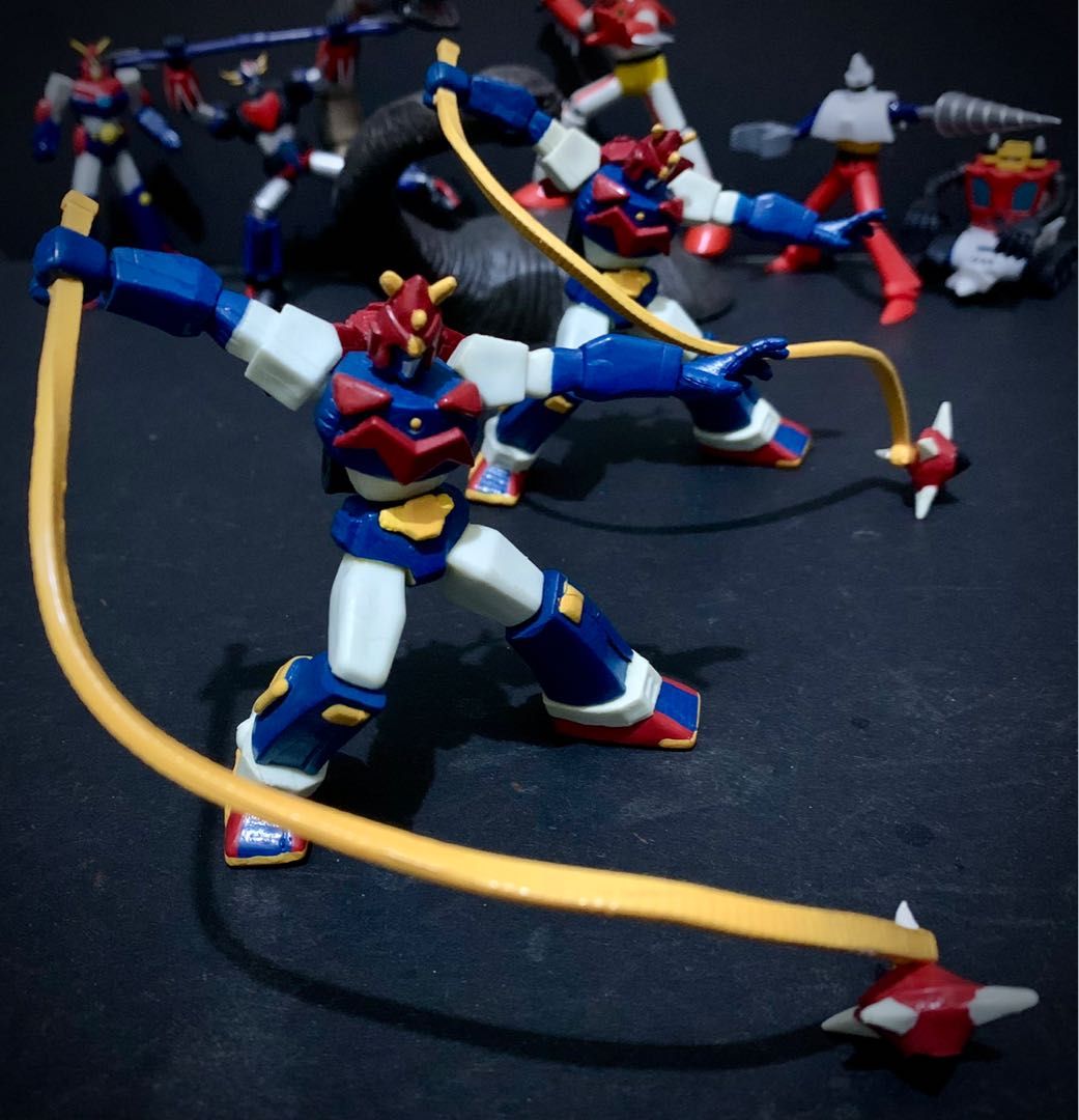 Voltes V with Electro-Magnetic Top Gashapon Bandai - 1 piece available ...