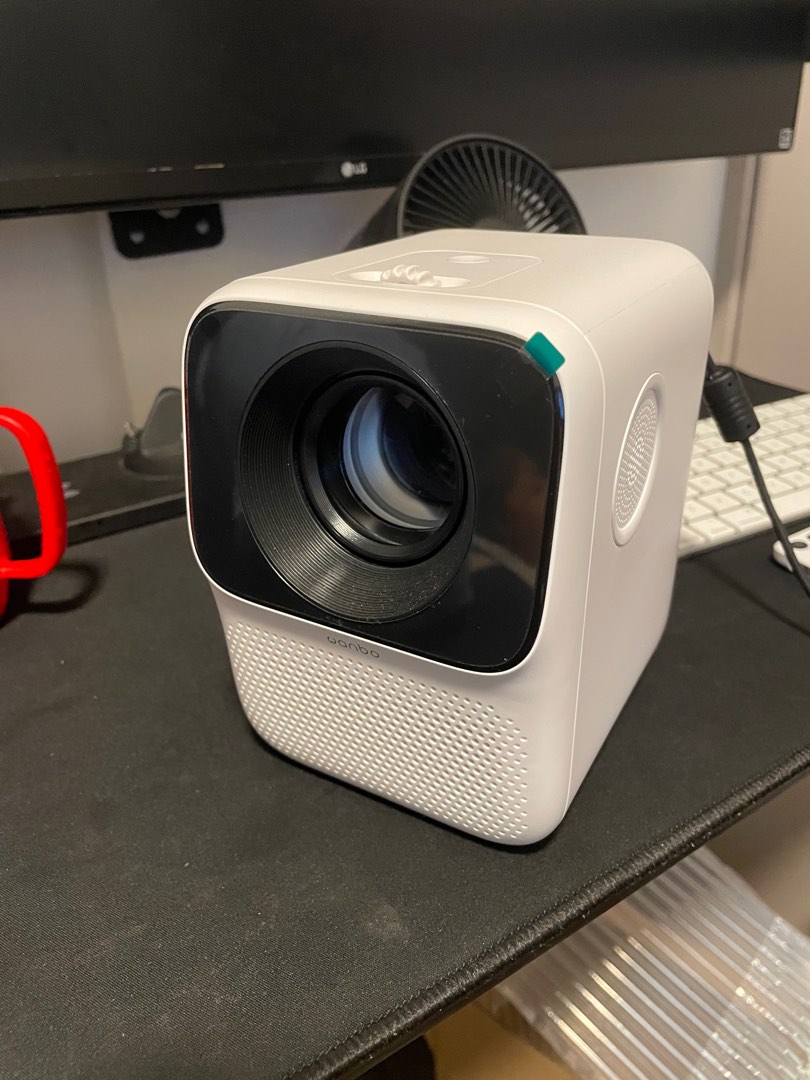 Wanbo T2 Max Projector, TV & Home Appliances, TV & Entertainment ...