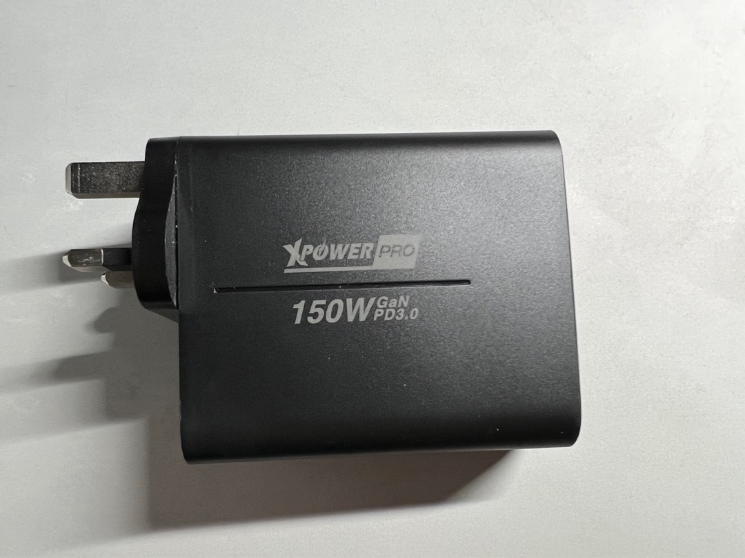 XPower Pro GW150 充電器 + 枱墊+水樽, 手提電話, 電話＆平板電腦配件, 充電器及電線 - Carousell