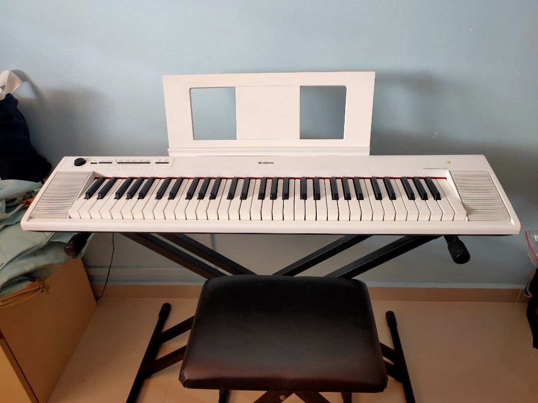 Yamaha Keyboard NP12 Piaggero, Hobbies & Toys, Music & Media, Musical ...