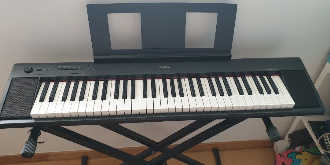 Yamaha NP12 Piaggero 61 key Portable Keyboard, Hobbies & Toys, Music & Media, Musical ...