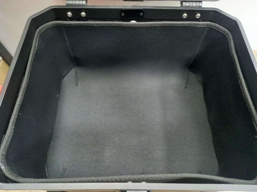 Zedge Aluminium Box 45L, Motorcycles, Motorcycle Accessories on Carousell