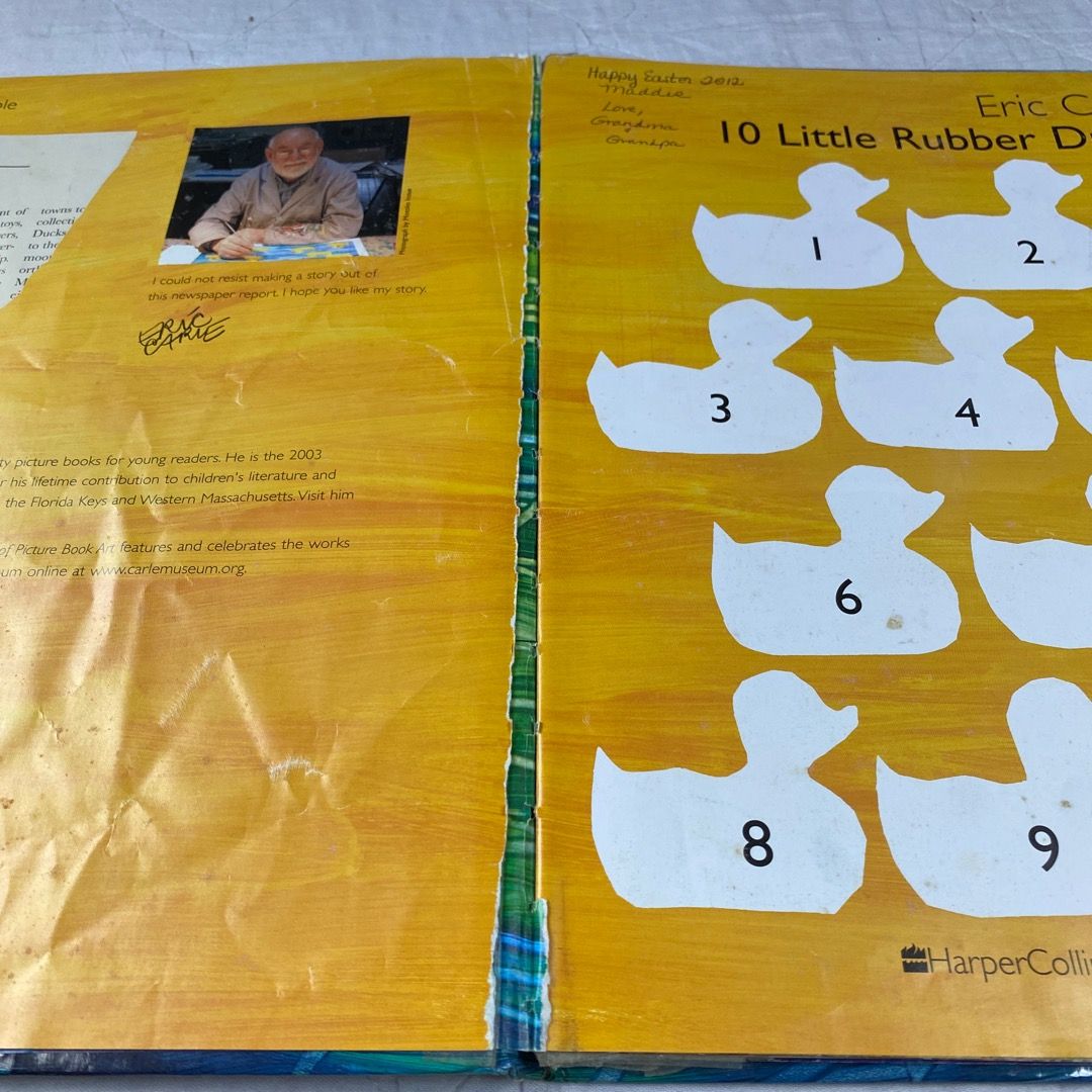 10 Little Rubber Ducks by Eric Carle, Hobbies & Toys, Books & Magazines ...