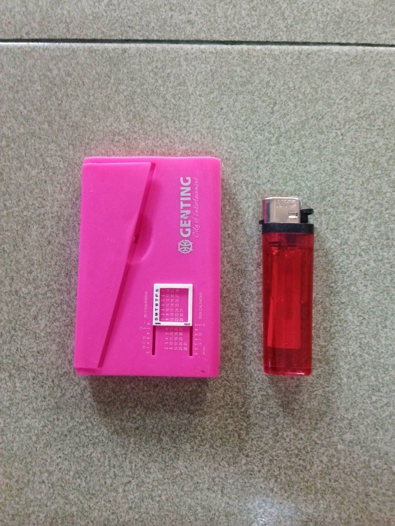 2 Units Genting Highlands Mini Holder., Hobbies & Toys, Stationery ...