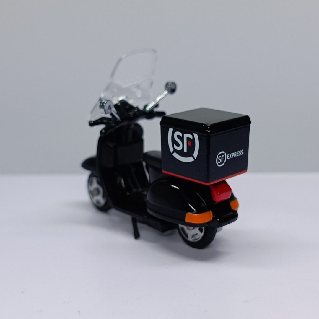 微影 Tiny 順豐客製 速遞電單車 SF Express Courier Scooter, 興趣及遊戲, 收藏品及紀念品, 明星周邊 ...