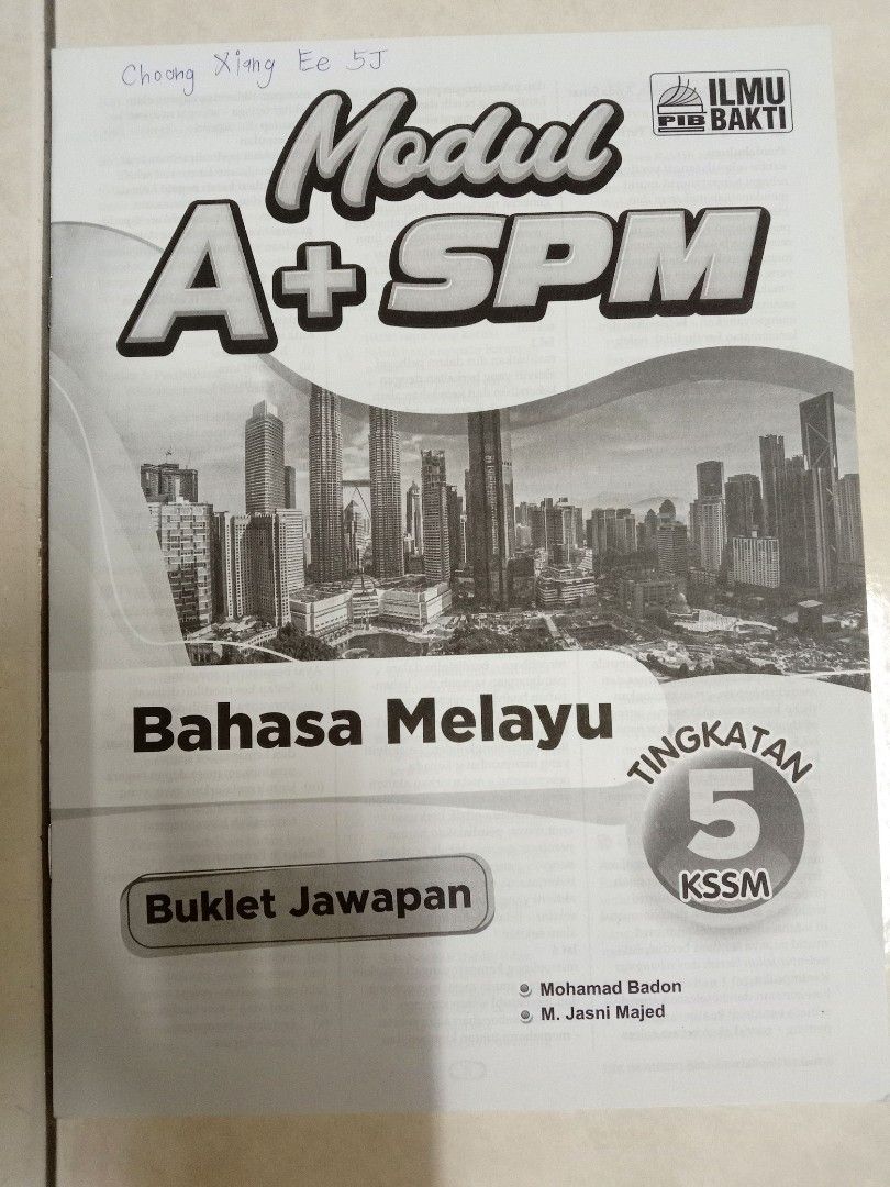 Bahasa Melayu Modul A+ SPM, Hobbies & Toys, Books & Magazines ...