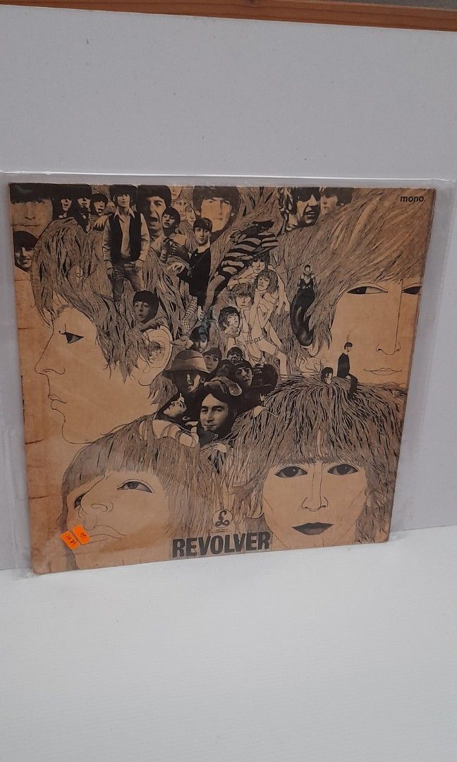Beatles revolver vinyl, Hobbies & Toys, Collectibles & Memorabilia ...
