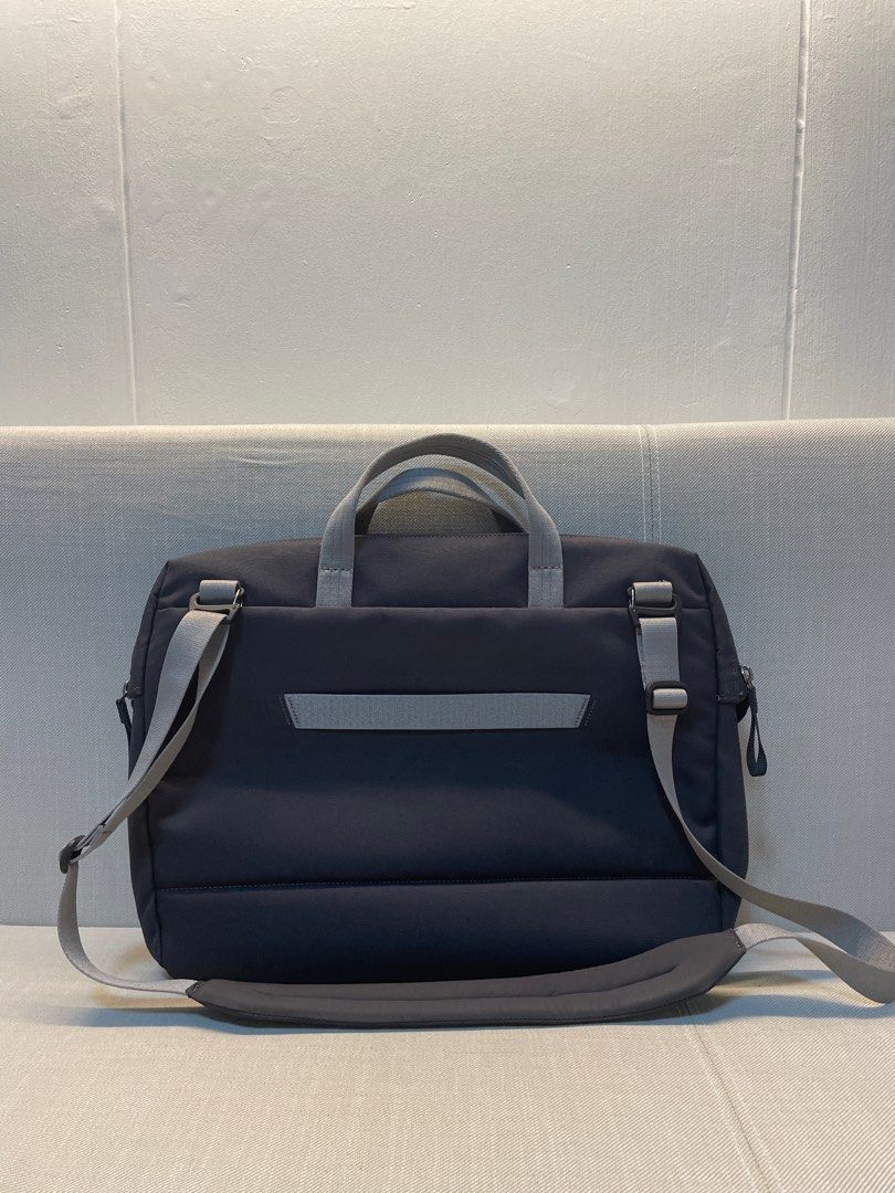 BELLROY 16" Tech Briefcase Bag, Men's Fashion, Bags, Briefcases on ...