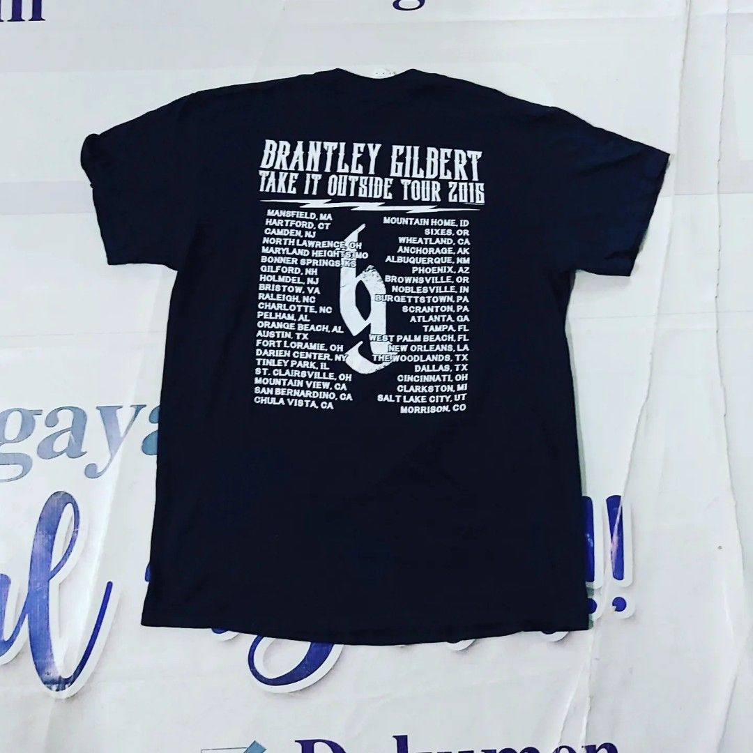 Brantley gilbert solo u.s. singer, Men's Fashion, Tops & Sets, Tshirts ...
