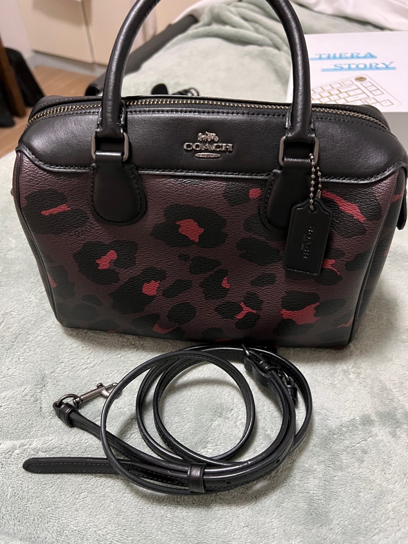 Coach Bennett, Luxury, Bags & Wallets on Carousell