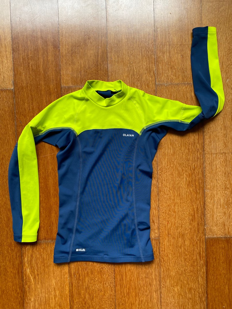 Decathlon Rash Guard, Babies & Kids, Babies & Kids Fashion on Carousell