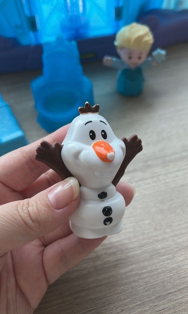 Fisher Price Frozen Elsa's Ice Palace, Hobbies & Toys, Toys & Games on ...