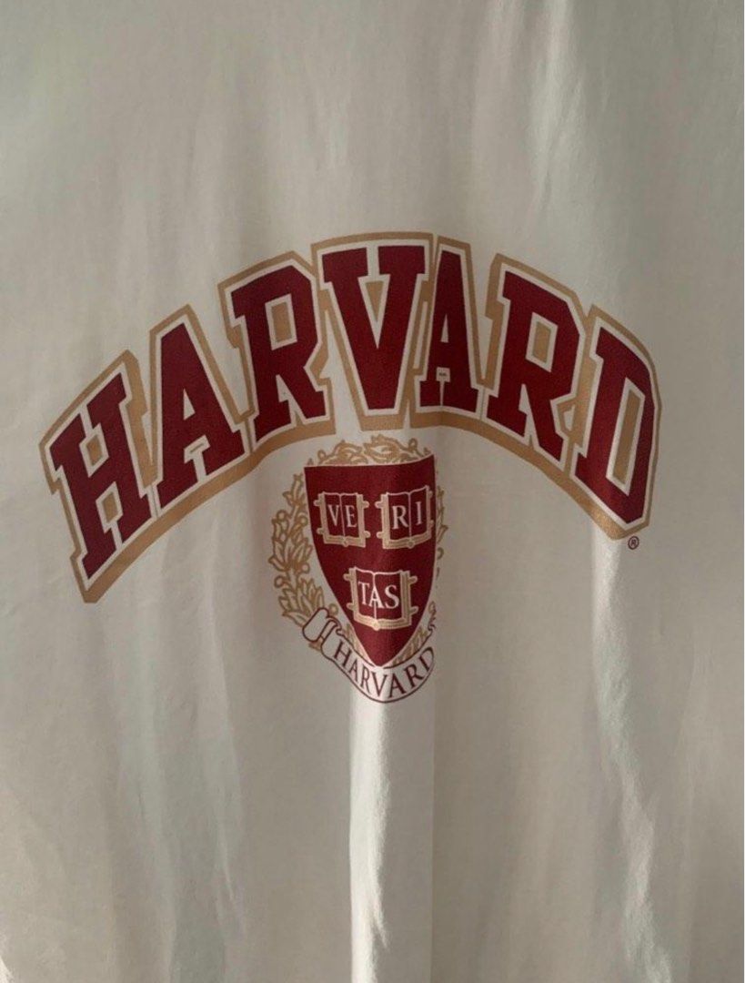 harvard vintage oversized t shirt, Men's Fashion, Tops & Sets, Tshirts ...