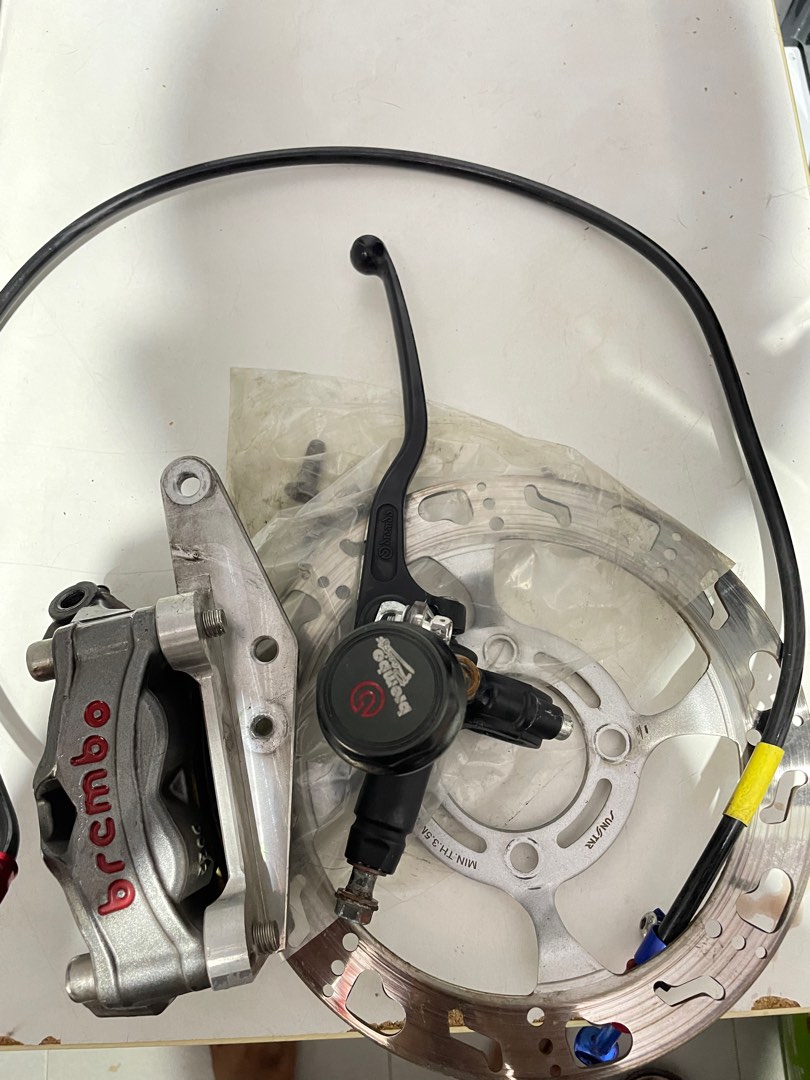 Honda Wave Brake Set, Motorcycles, Motorcycle Accessories on Carousell