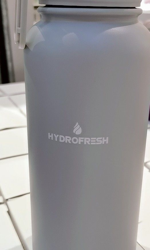 HYDROFRESH TUMBLER 1 LITER, Furniture & Home Living, Kitchenware ...