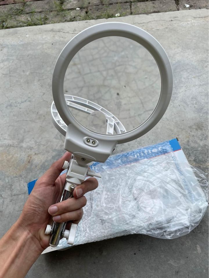 Industrial Grade Magnifying glass / light microscope (brand new ...