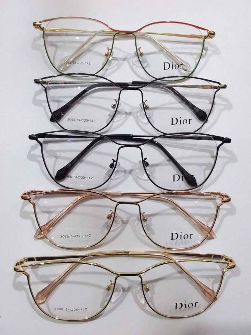 Kacamata dior besi, Fesyen Wanita, Aksesoris di Carousell