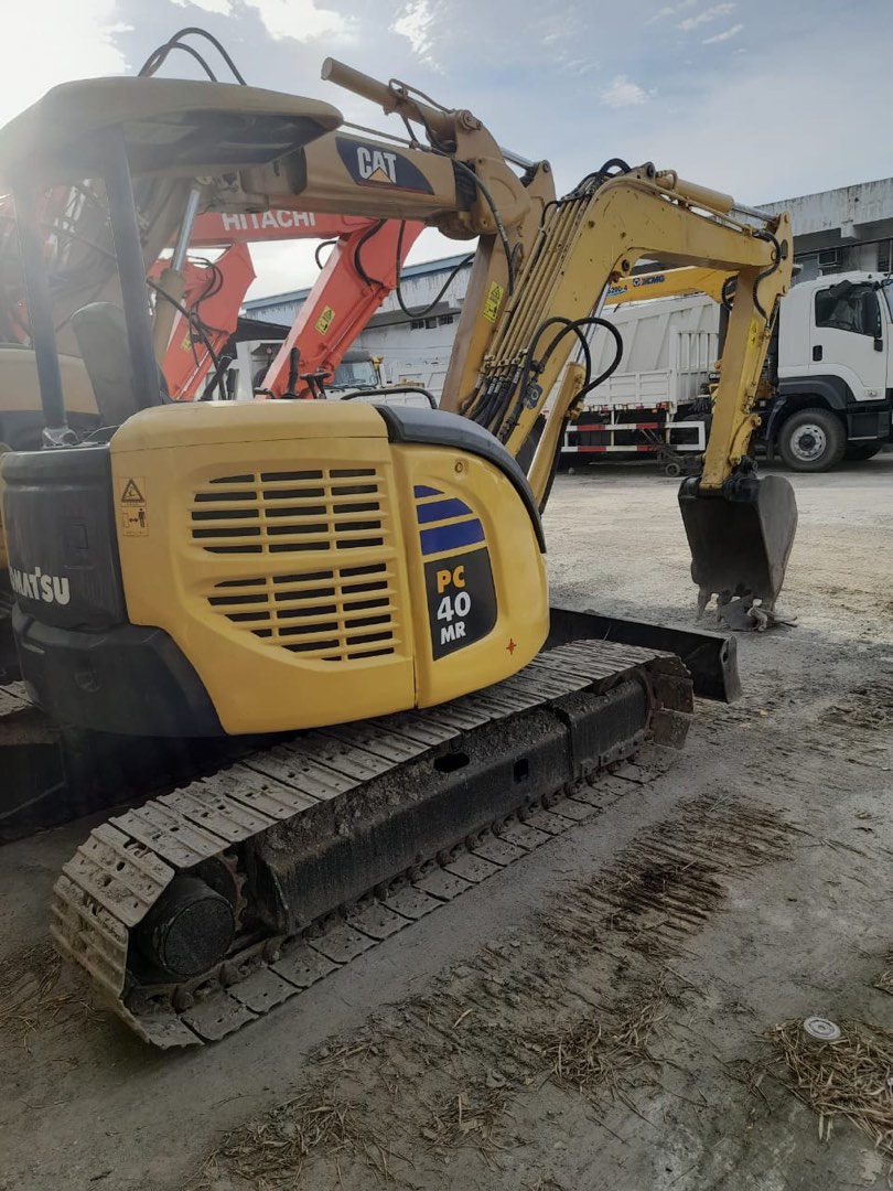 Komatsu PC40, Special Vehicles, Heavy Vehicles on Carousell