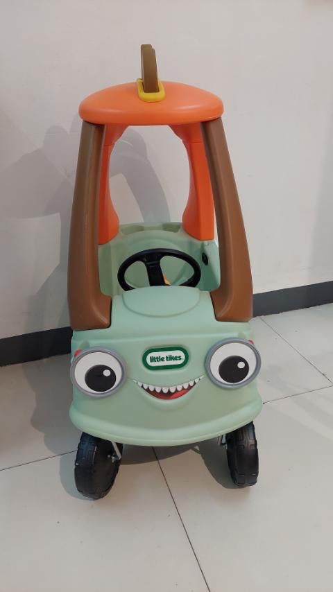 Little Tikes T-Rex Cozy Coupe, Hobbies & Toys, Toys & Games on Carousell