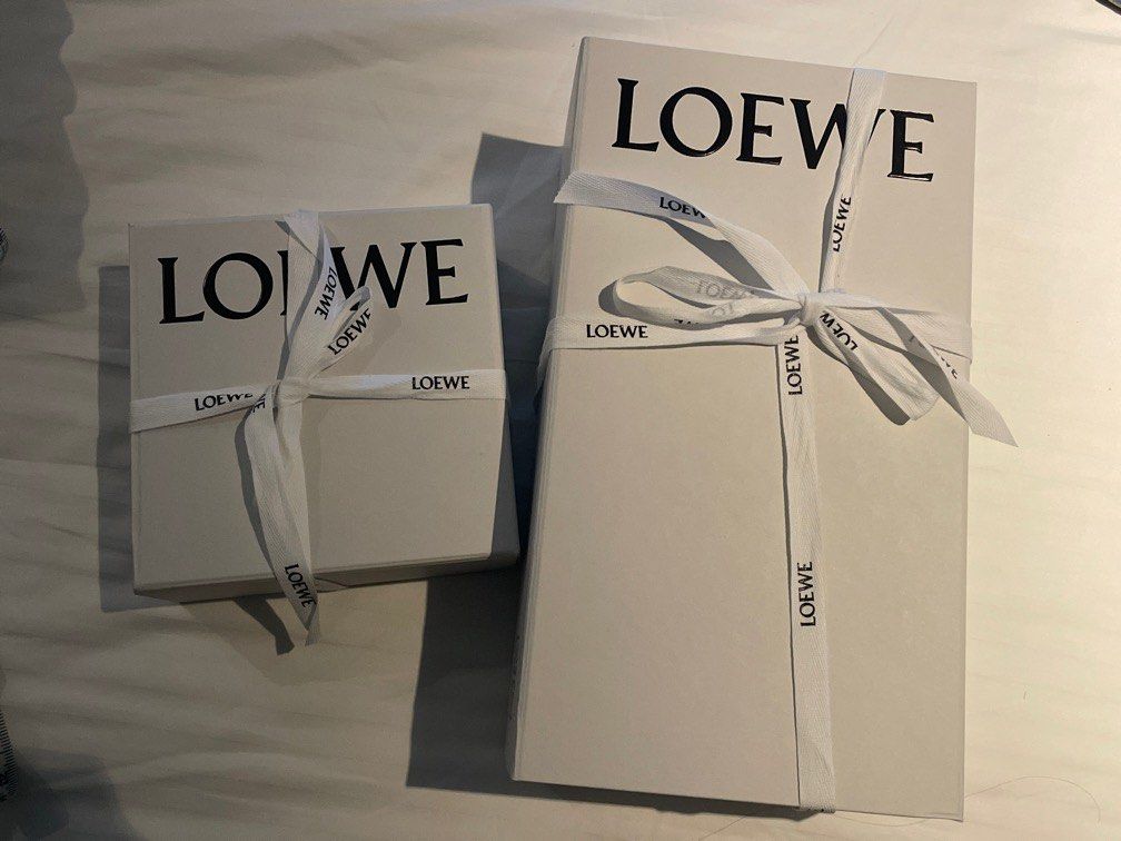 Loewe magnetic box with ribbon, Luxury, Accessories on Carousell