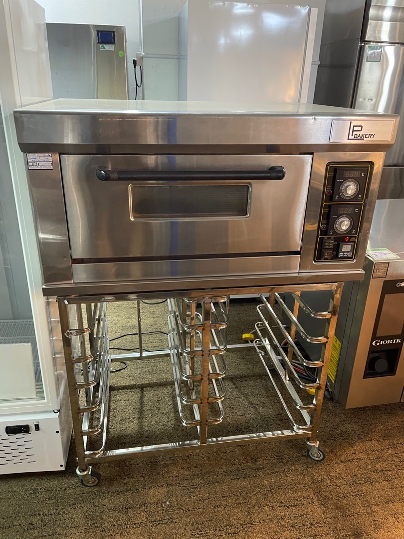 LP single deck gas bakery oven / gas baking oven, TV & Home Appliances ...