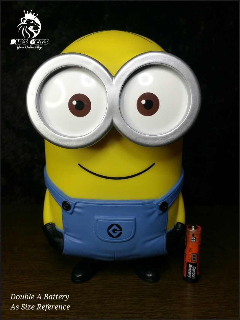Minion Coin Bank, Hard Vinyl by: Universal Studios, Hobbies & Toys ...