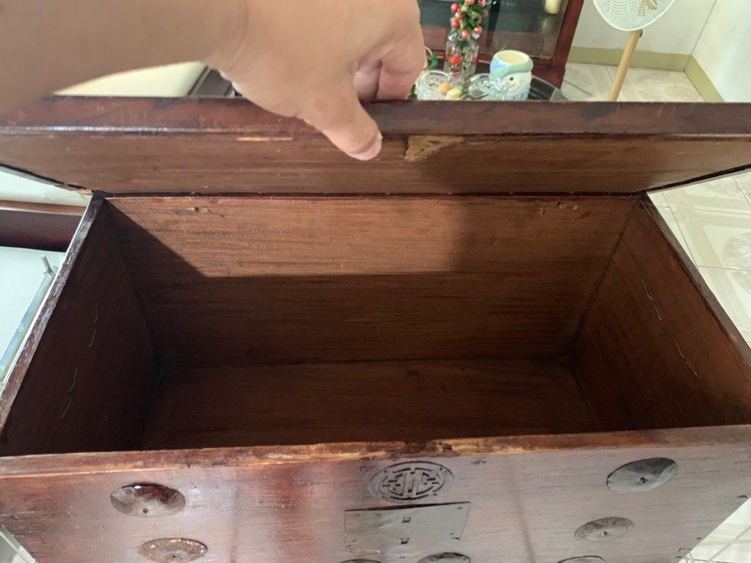 Narra Butones baul, Furniture & Home Living, Furniture, Other Home ...