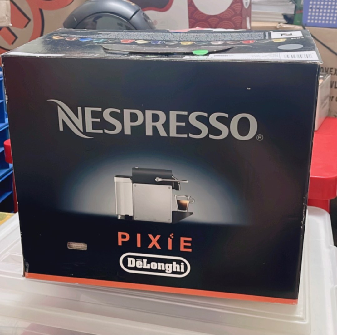 Nespresso pixie coffee machine, TV & Home Appliances, Kitchen ...